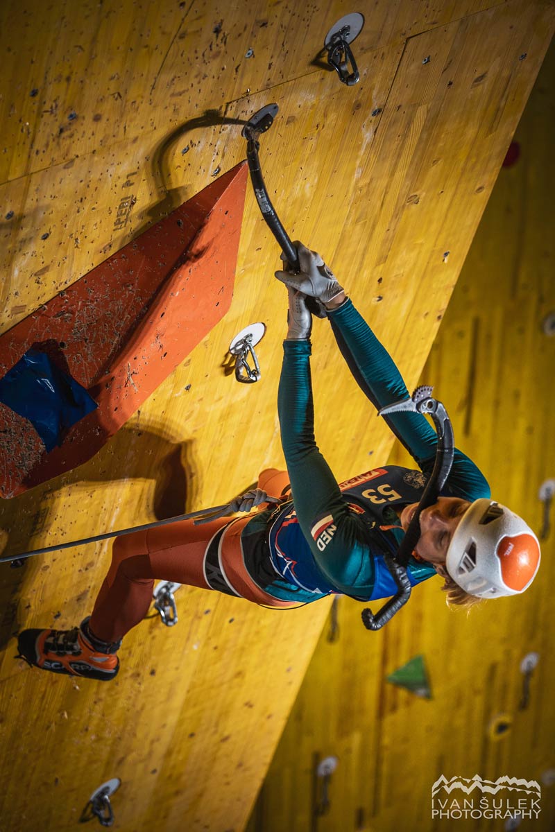 Dutch Joy Heralds Start Of Ice Climbing Season – UIAA Ice Climbing